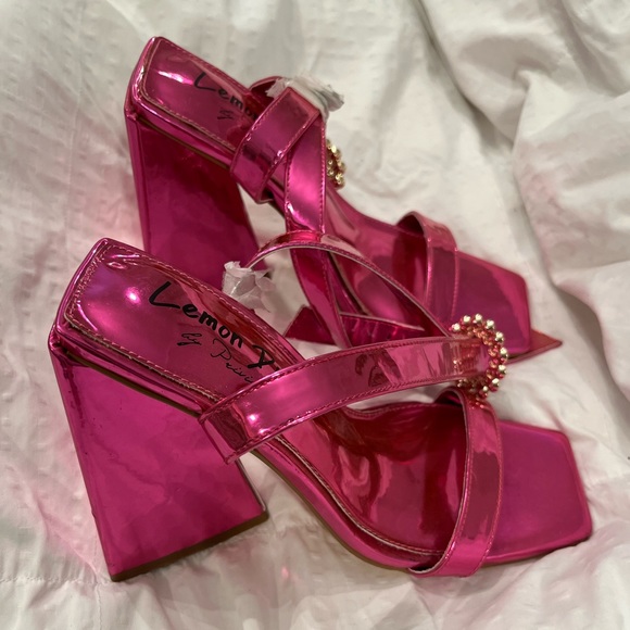 Dolls Kill | Shoes | Nwt Dolls Kill Fuchsia Damian Block Heels | Poshmark
